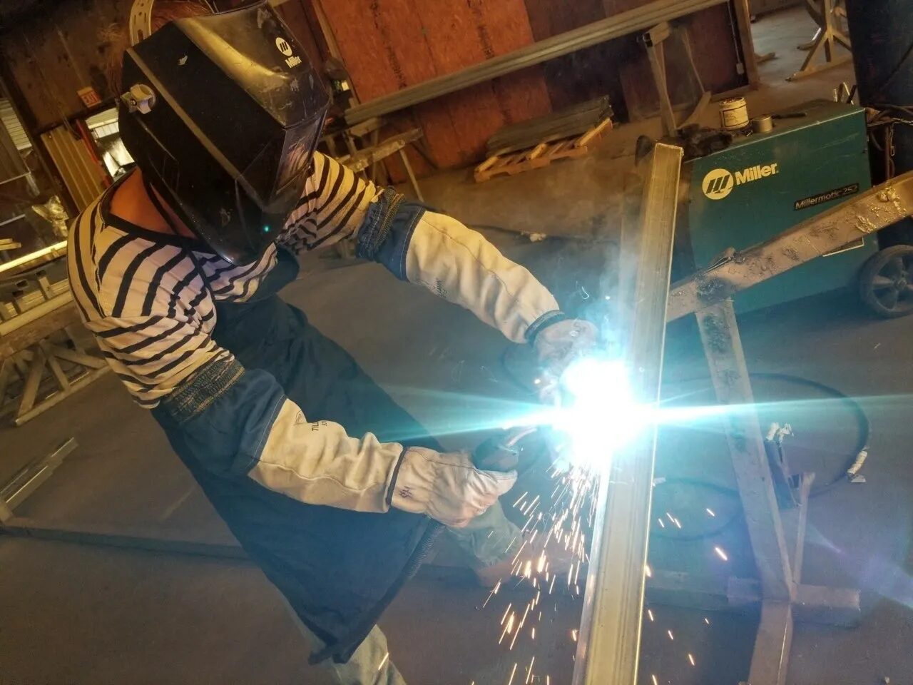 Color Chart - Tarheel Metal Structures, Inc